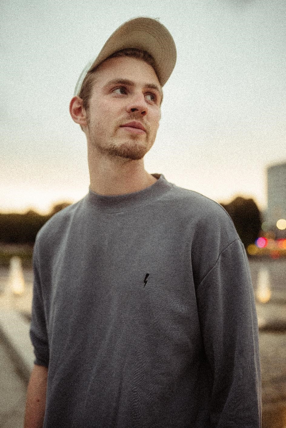 Dominik Hartz aus Berlin für Eure Hochzeit buchen