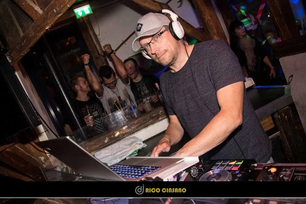 DJ Rico Cinsano aus Augsburg für Eure Hochzeit buchen